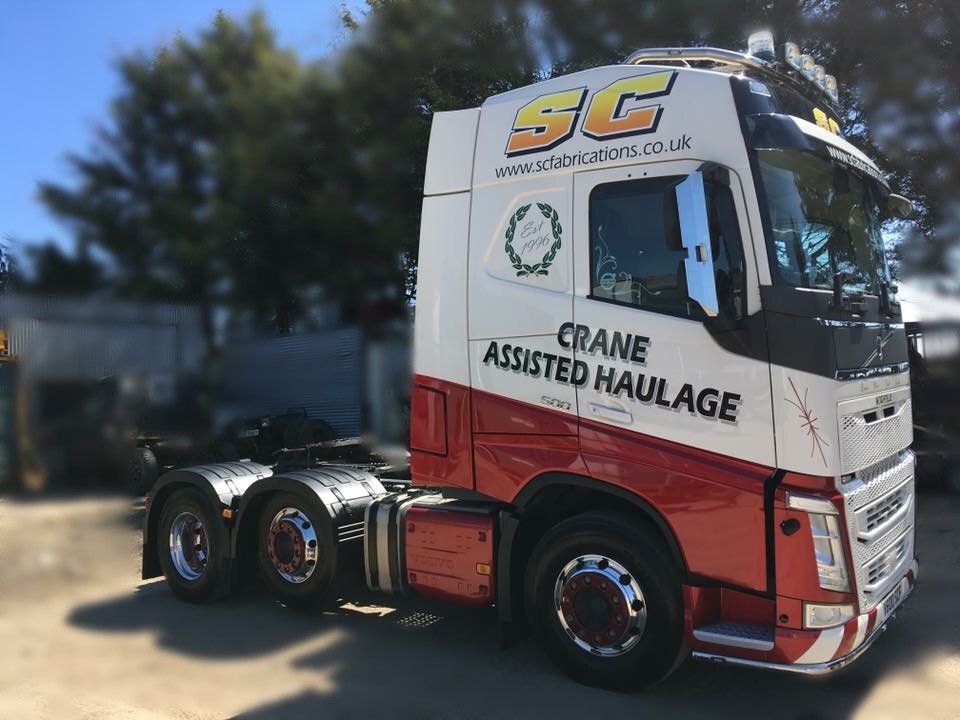 V600 SCF - VOLVO FH - SC Fabrications Crane Assisted Haulage